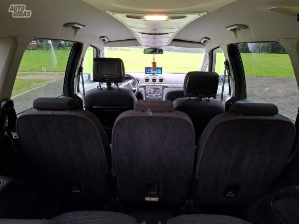 Grey Ford Galaxy 2011 in Vilnius, with an engine capacity of 1.60 L and mileage of 185 thousand km for 7500 €, photo 10 on AUTOMOTO.COM.LV