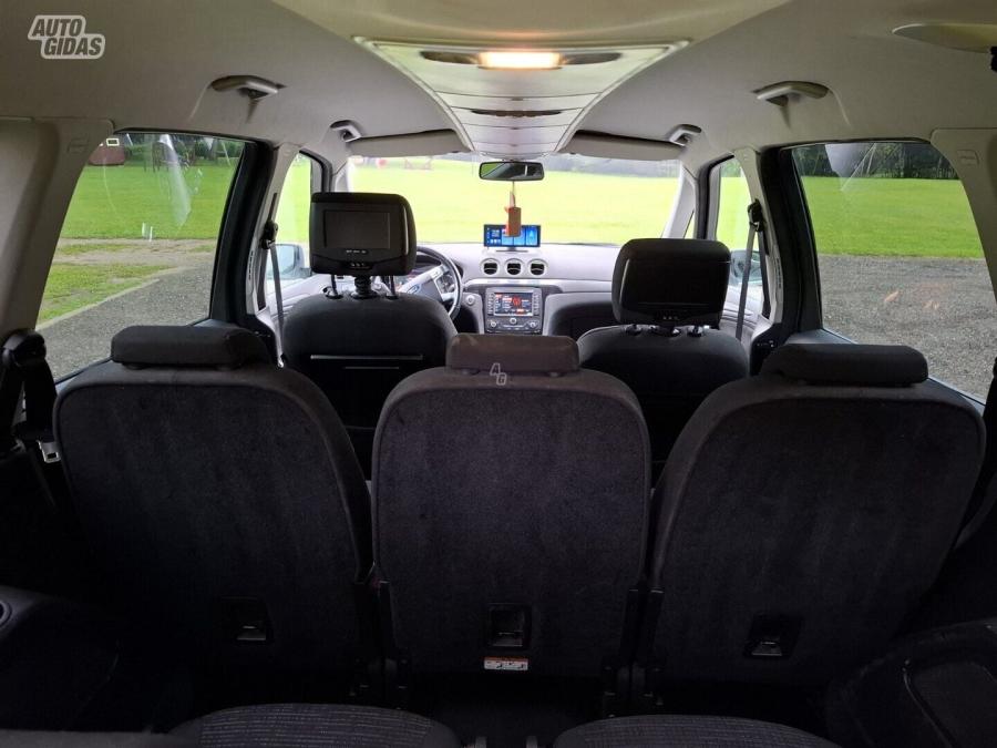 Grey Ford Galaxy 2011 in Vilnius, with an engine capacity of 1.60 L and mileage of 185 thousand km for 7500 €, photo 10 on AUTOMOTO.COM.LV