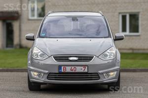Pelēks Ford Galaxy 2011 Tukums, ar dzinēja tilpumu 2.20 L un nobraukumu 289 tūkst. km par 7790 €, foto 3 vietnē AUTOMOTO.COM.LV