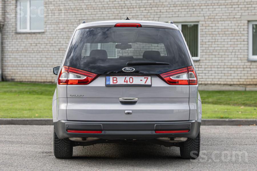 Pelēks Ford Galaxy 2011 Tukums, ar dzinēja tilpumu 2.20 L un nobraukumu 289 tūkst. km par 7790 €, foto 8 vietnē AUTOMOTO.COM.LV