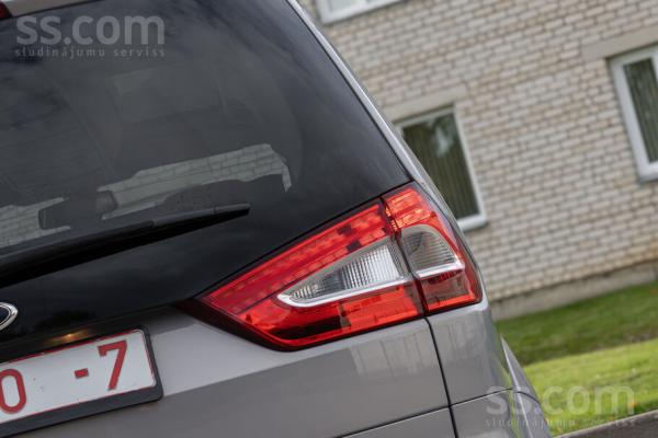 Grey Ford Galaxy 2011 in Tukums, with an engine capacity of 2.20 L and mileage of 289 thousand km for 7790 €, photo 10 on AUTOMOTO.COM.LV