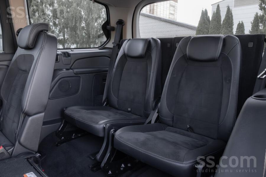 Pelēks Ford Galaxy 2011 Tukums, ar dzinēja tilpumu 2.20 L un nobraukumu 289 tūkst. km par 7790 €, foto 19 vietnē AUTOMOTO.COM.LV