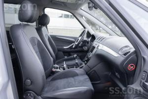 Pelēks Ford Galaxy 2011 Tukums, ar dzinēja tilpumu 2.20 L un nobraukumu 289 tūkst. km par 7790 €, foto 20 vietnē AUTOMOTO.COM.LV