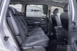 Pelēks Ford Galaxy 2011 Tukums, ar dzinēja tilpumu 2.20 L un nobraukumu 289 tūkst. km par 7790 €, foto 21 vietnē AUTOMOTO.COM.LV