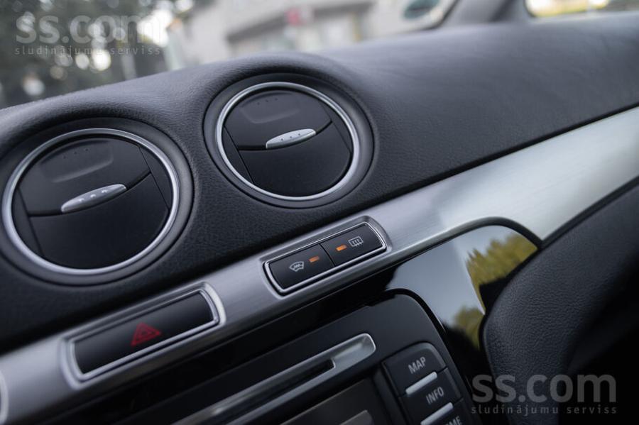 Pelēks Ford Galaxy 2011 Tukums, ar dzinēja tilpumu 2.20 L un nobraukumu 289 tūkst. km par 7790 €, foto 28 vietnē AUTOMOTO.COM.LV
