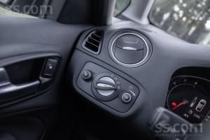 Pelēks Ford Galaxy 2011 Tukums, ar dzinēja tilpumu 2.20 L un nobraukumu 289 tūkst. km par 7790 €, foto 32 vietnē AUTOMOTO.COM.LV