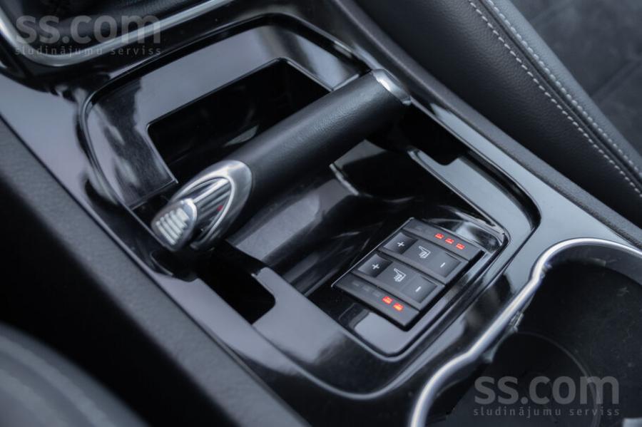 Pelēks Ford Galaxy 2011 Tukums, ar dzinēja tilpumu 2.20 L un nobraukumu 289 tūkst. km par 7790 €, foto 34 vietnē AUTOMOTO.COM.LV
