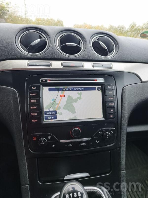 Pelēks Ford Galaxy 2011 Rēzekne, ar dzinēja tilpumu 2.00 L un nobraukumu 286 tūkst. km par 5000 €, foto 5 vietnē AUTOMOTO.COM.LV