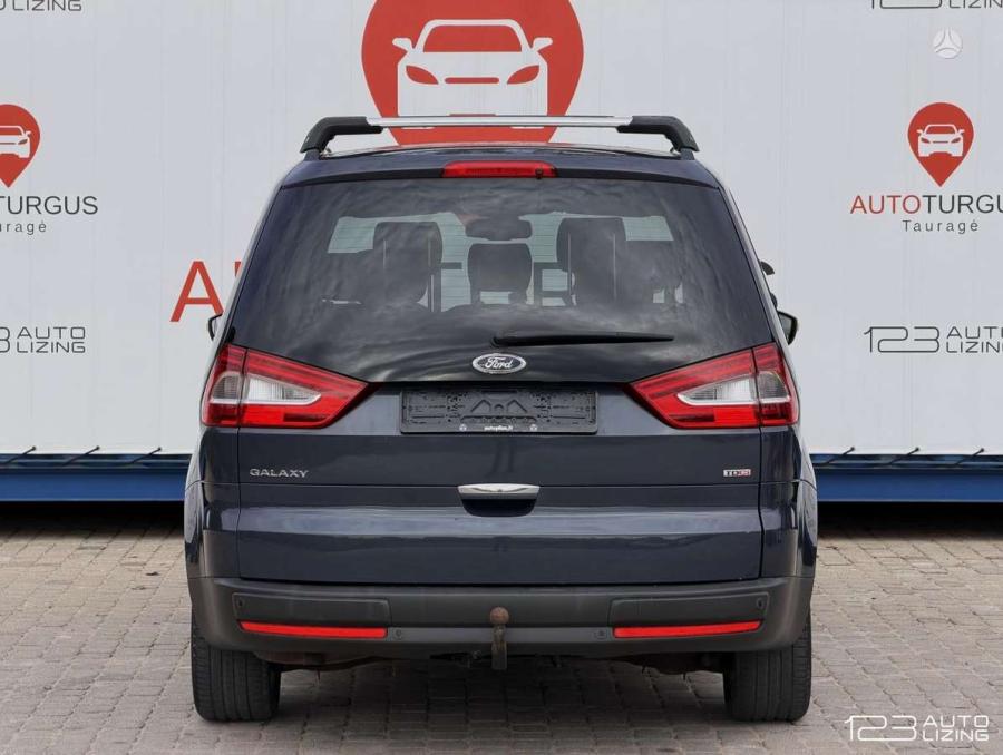 Pelēks Ford Galaxy 2011 Tauragė, ar dzinēja tilpumu 2.00 L un nobraukumu 257 tūkst. km par 5600 €, foto 8 vietnē AUTOMOTO.COM.LV