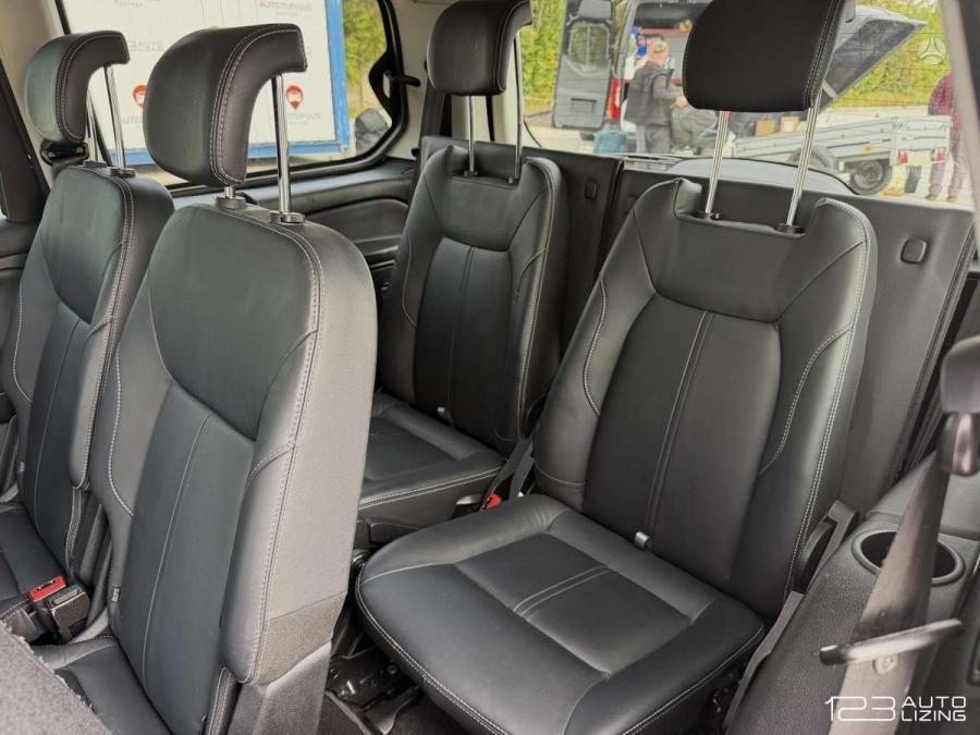 Pelēks Ford Galaxy 2011 Tauragė, ar dzinēja tilpumu 2.00 L un nobraukumu 257 tūkst. km par 5600 €, foto 12 vietnē AUTOMOTO.COM.LV