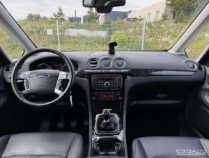Pelēks Ford Galaxy 2011 Tauragė, ar dzinēja tilpumu 2.00 L un nobraukumu 257 tūkst. km par 5600 €, foto 15 vietnē AUTOMOTO.COM.LV