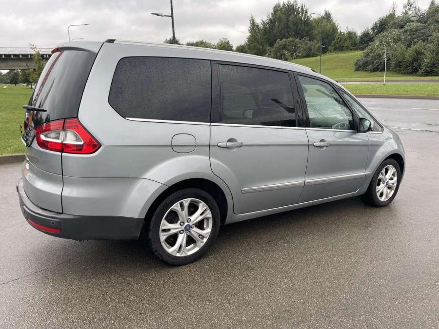 Grey Ford Galaxy 2011 in Kaunas, with an engine capacity of 2.00 L and mileage of 290 thousand km for 3950 €, photo 10 on AUTOMOTO.COM.LV
