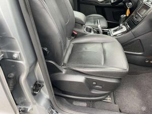 Grey Ford Galaxy 2011 in Kaunas, with an engine capacity of 2.00 L and mileage of 290 thousand km for 3950 €, photo 30 on AUTOMOTO.COM.LV