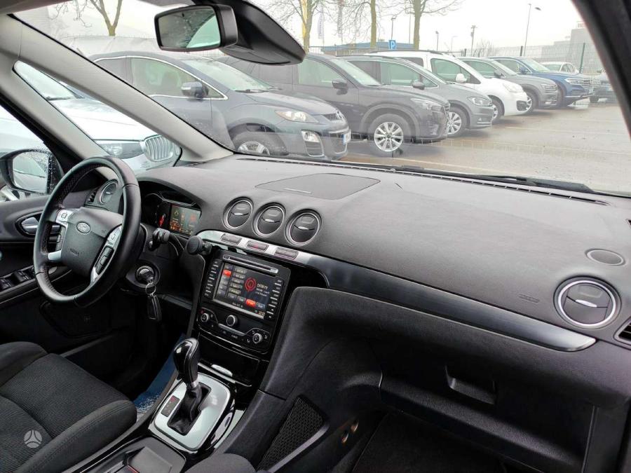 Pelēks Ford Galaxy 2012 Klaipėda, ar dzinēja tilpumu 2.18 L un nobraukumu 289 tūkst. km par 5999 €, foto 23 vietnē AUTOMOTO.COM.LV