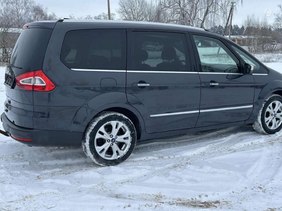 Grey Ford Galaxy 2012 in Utena, with an engine capacity of 2.18 L and mileage of 282 thousand km for 5650 €, photo 7 on AUTOMOTO.COM.LV