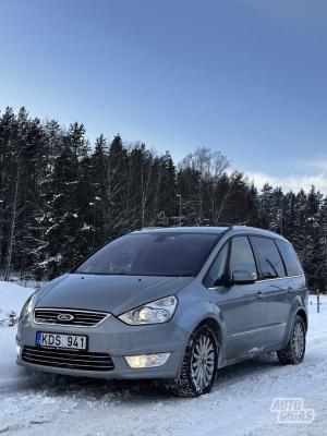 Pelēks Ford Galaxy 2012 Viļņa, ar dzinēja tilpumu 2.00 L un nobraukumu 248 tūkst. km par 5800 €, foto 4 vietnē AUTOMOTO.COM.LV
