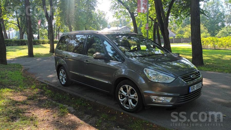 Grey Ford Galaxy 2012 in Riga, with an engine capacity of 2.00 L and mileage of 198 thousand km for 5450 €, photo 1 on AUTOMOTO.COM.LV