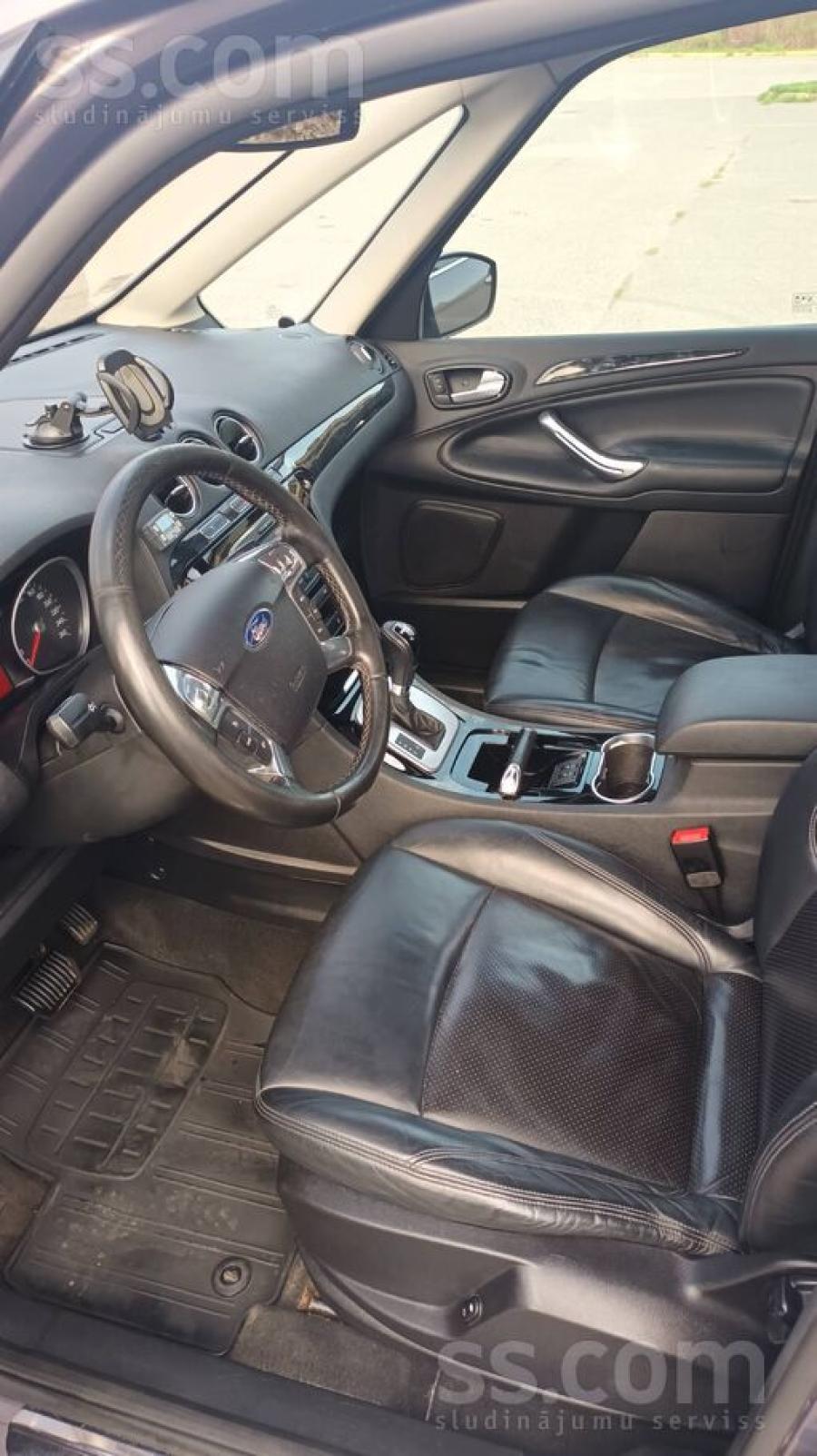 Grey Ford Galaxy 2012 in Riga, with an engine capacity of 2.00 L and mileage of 198 thousand km for 5450 €, photo 7 on AUTOMOTO.COM.LV