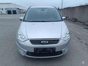 Pelēks Ford Galaxy 2013 Panevēža, ar dzinēja tilpumu 2.00 L un nobraukumu 274 tūkst. km par 4800 €, foto 4 vietnē AUTOMOTO.COM.LV