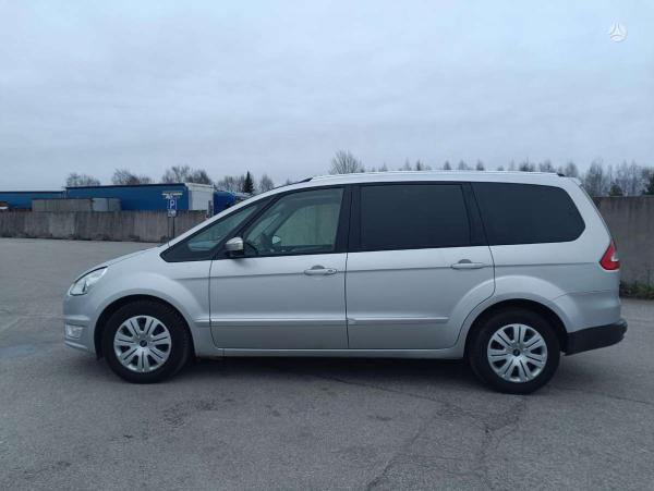 Grey Ford Galaxy 2013 in Panevezys, with an engine capacity of 2.00 L and mileage of 274 thousand km for 4800 €, photo 5 on AUTOMOTO.COM.LV
