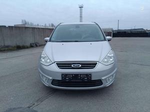 Pelēks Ford Galaxy 2013 Panevēža, ar dzinēja tilpumu 2.00 L un nobraukumu 274 tūkst. km par 4800 €, foto 9 vietnē AUTOMOTO.COM.LV