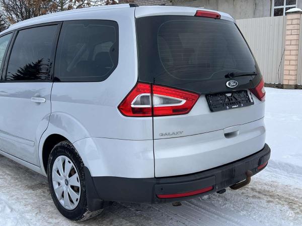 Grey Ford Galaxy 2013 in Kedainiai, with an engine capacity of 2.00 L and mileage of 251 thousand km for 5550 €, photo 11 on AUTOMOTO.COM.LV