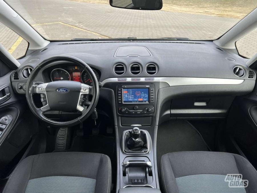 Pelēks Ford Galaxy 2013 Kėdainiai, ar dzinēja tilpumu 2.00 L un nobraukumu 251 tūkst. km par 5250 €, foto 13 vietnē AUTOMOTO.COM.LV