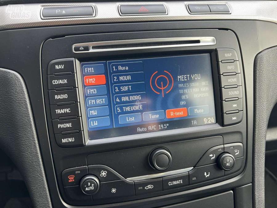 Pelēks Ford Galaxy 2013 Kėdainiai, ar dzinēja tilpumu 2.00 L un nobraukumu 251 tūkst. km par 5250 €, foto 21 vietnē AUTOMOTO.COM.LV