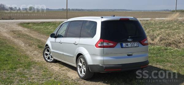 Grey Ford Galaxy 2013 in Tukums, with an engine capacity of 2.20 L and mileage of 223 thousand km for 6000 €, photo 6 on AUTOMOTO.COM.LV
