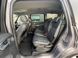 Grey Ford Galaxy 2013 in Siauliai, with an engine capacity of 2.00 L and mileage of 275 thousand km for 6800 €, photo 21 on AUTOMOTO.COM.LV