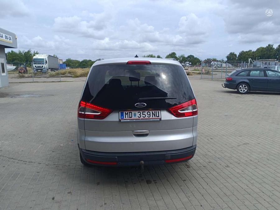 Grey Ford Galaxy 2013 in Marijampole, with an engine capacity of 2.00 L and mileage of 286 thousand km for 4600 €, photo 7 on AUTOMOTO.COM.LV