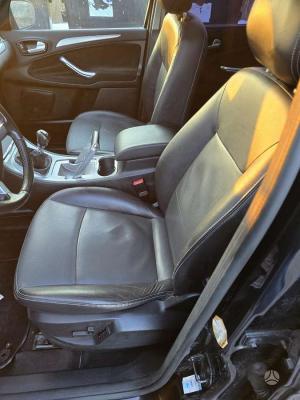 Pelēks Ford Galaxy 2013 Ukmergė, ar dzinēja tilpumu 2.00 L un nobraukumu 260 tūkst. km par 4000 €, foto 6 vietnē AUTOMOTO.COM.LV