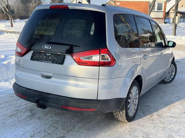 Pelēks Ford Galaxy 2014 Viļņa, ar dzinēja tilpumu 2.00 L un nobraukumu 248 tūkst. km par 5999 €, foto 10 vietnē AUTOMOTO.COM.LV