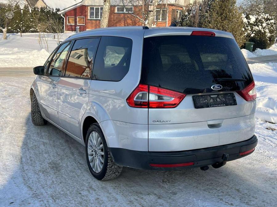 Grey Ford Galaxy 2014 in Vilnius, with an engine capacity of 2.00 L and mileage of 248 thousand km for 5999 €, photo 11 on AUTOMOTO.COM.LV