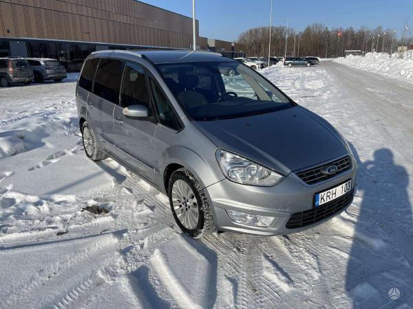 Pelēks Ford Galaxy 2014 Klaipėda, ar dzinēja tilpumu 2.00 L un nobraukumu 362 tūkst. km par 5600 €, foto 1 vietnē AUTOMOTO.COM.LV