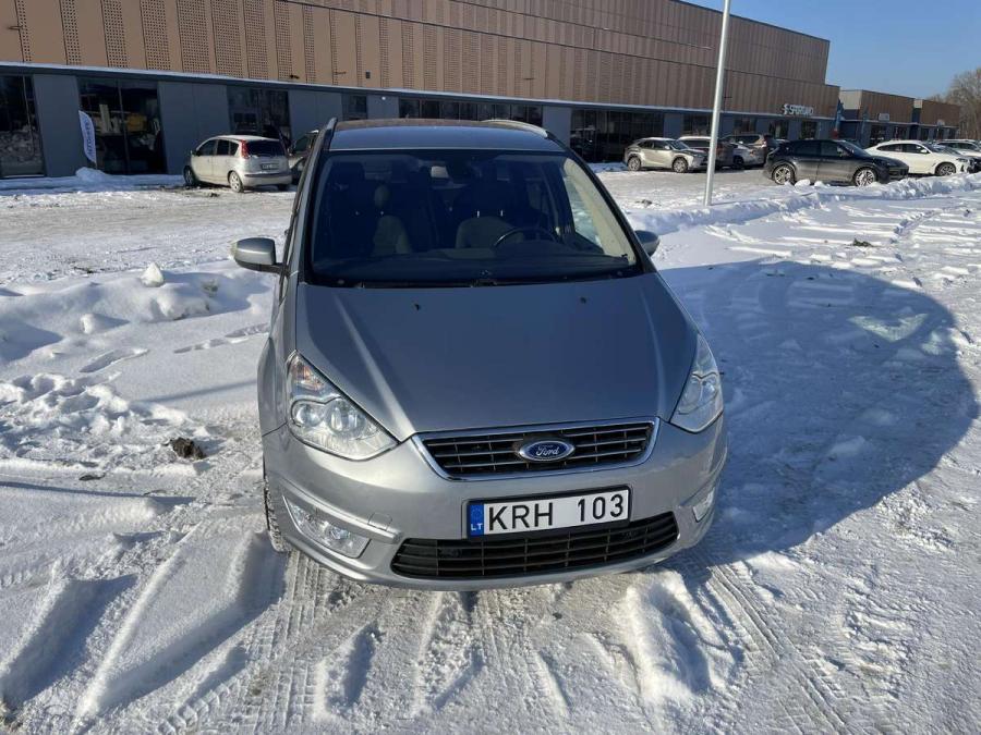 Pelēks Ford Galaxy 2014 Klaipėda, ar dzinēja tilpumu 2.00 L un nobraukumu 362 tūkst. km par 5600 €, foto 2 vietnē AUTOMOTO.COM.LV