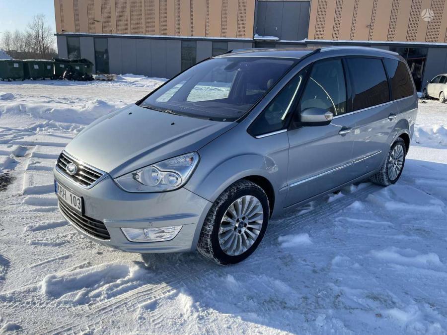Pelēks Ford Galaxy 2014 Klaipėda, ar dzinēja tilpumu 2.00 L un nobraukumu 362 tūkst. km par 5600 €, foto 3 vietnē AUTOMOTO.COM.LV