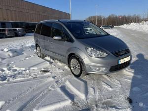 Pelēks Ford Galaxy 2014 Klaipėda, ar dzinēja tilpumu 2.00 L un nobraukumu 362 tūkst. km par 5600 €, foto 4 vietnē AUTOMOTO.COM.LV