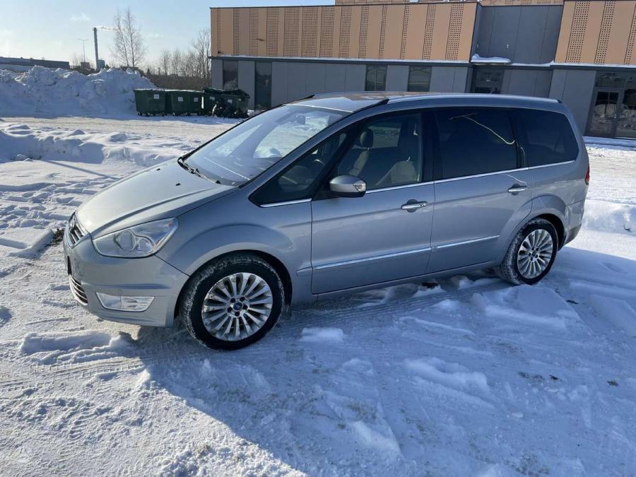 Pelēks Ford Galaxy 2014 Klaipėda, ar dzinēja tilpumu 2.00 L un nobraukumu 362 tūkst. km par 5600 €, foto 10 vietnē AUTOMOTO.COM.LV