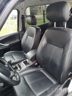 Pelēks Ford Galaxy 2014 Rīga, ar dzinēja tilpumu 2.00 L un nobraukumu 188 tūkst. km par 3900 €, foto 7 vietnē AUTOMOTO.COM.LV