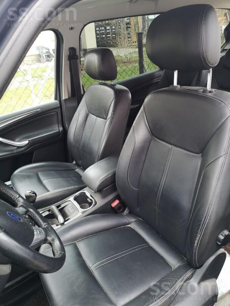 Pelēks Ford Galaxy 2014 Rīga, ar dzinēja tilpumu 2.00 L un nobraukumu 188 tūkst. km par 3900 €, foto 7 vietnē AUTOMOTO.COM.LV