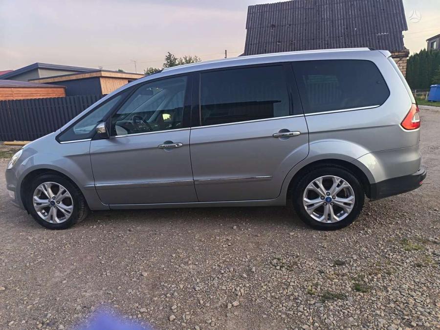 Grey Ford Galaxy 2014 in Radviliskis, with an engine capacity of 2.00 L and mileage of 250 thousand km for 5150 €, photo 6 on AUTOMOTO.COM.LV