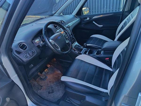Grey Ford Galaxy 2014 in Radviliskis, with an engine capacity of 2.00 L and mileage of 250 thousand km for 5150 €, photo 9 on AUTOMOTO.COM.LV