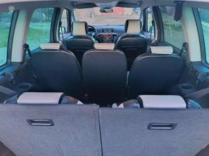 Grey Ford Galaxy 2014 in Radviliskis, with an engine capacity of 2.00 L and mileage of 250 thousand km for 5150 €, photo 12 on AUTOMOTO.COM.LV