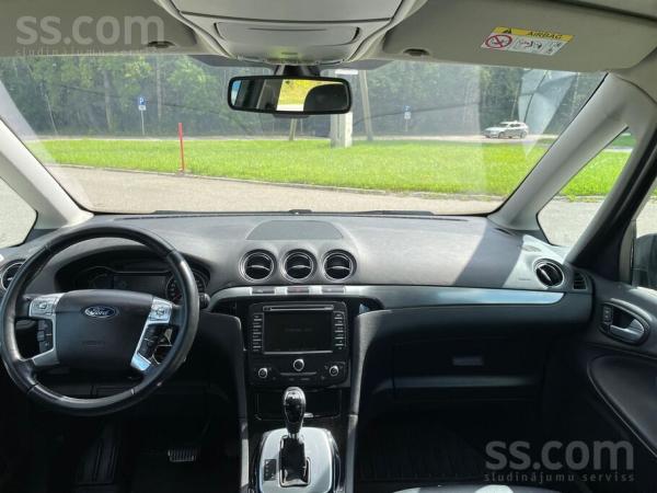 Pelēks Ford Galaxy 2014 Valmiera, ar dzinēja tilpumu 2.00 L un nobraukumu 188 tūkst. km par 6000 €, foto 4 vietnē AUTOMOTO.COM.LV