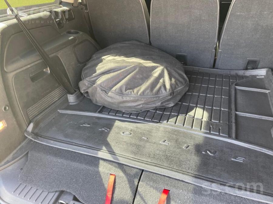 Grey Ford Galaxy 2014 in Valmiera, with an engine capacity of 2.00 L and mileage of 188 thousand km for 6000 €, photo 15 on AUTOMOTO.COM.LV