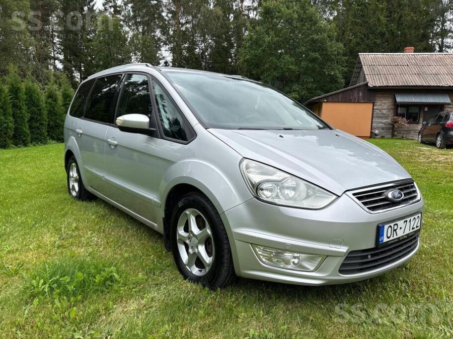 Pelēks Ford Galaxy 2014 Rīga, ar dzinēja tilpumu 1.60 L un nobraukumu 366 tūkst. km par 5890 €, foto 4 vietnē AUTOMOTO.COM.LV