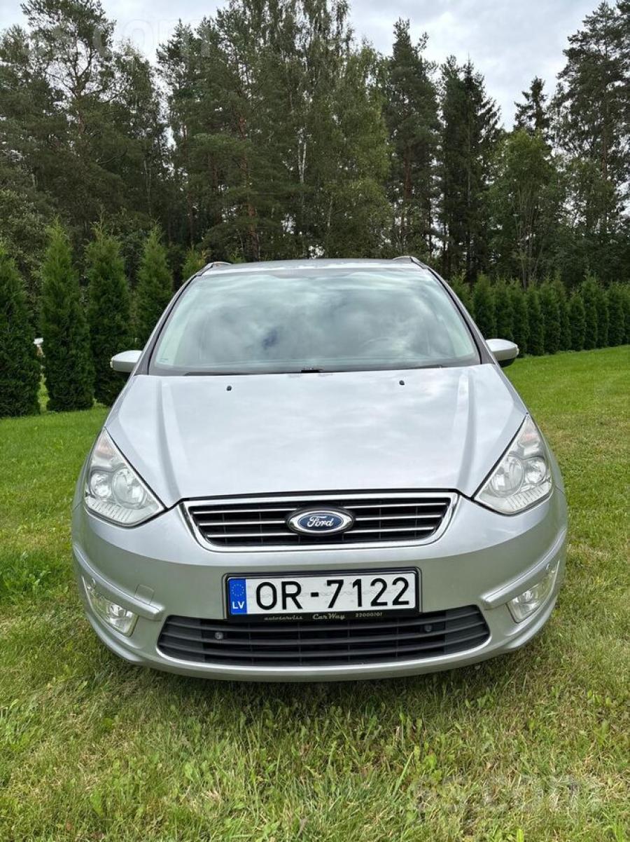 Pelēks Ford Galaxy 2014 Rīga, ar dzinēja tilpumu 1.60 L un nobraukumu 366 tūkst. km par 5890 €, foto 5 vietnē AUTOMOTO.COM.LV