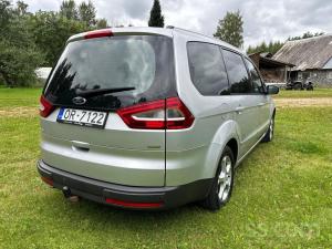 Pelēks Ford Galaxy 2014 Rīga, ar dzinēja tilpumu 1.60 L un nobraukumu 366 tūkst. km par 5890 €, foto 7 vietnē AUTOMOTO.COM.LV