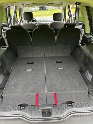 Pelēks Ford Galaxy 2014 Rīga, ar dzinēja tilpumu 1.60 L un nobraukumu 366 tūkst. km par 5890 €, foto 18 vietnē AUTOMOTO.COM.LV